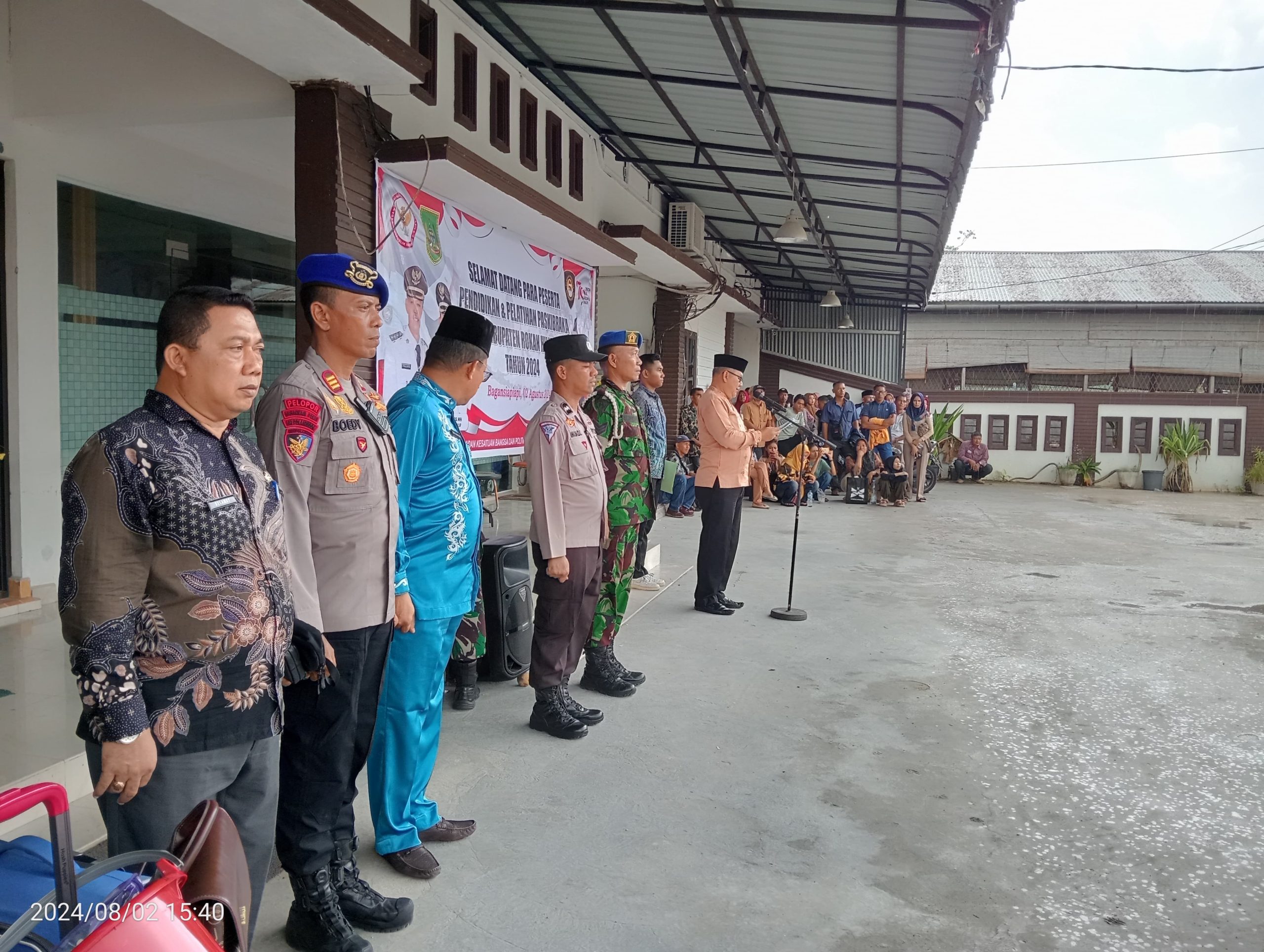 Asisten I Pemkab Rohil Buka Resmi Penempatan Karantina Paskibraka Tahun ...